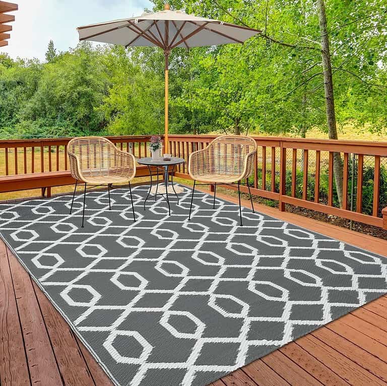 RV Rugs and Mats - Top 5 Indoor/Outdoor Choices for 2024